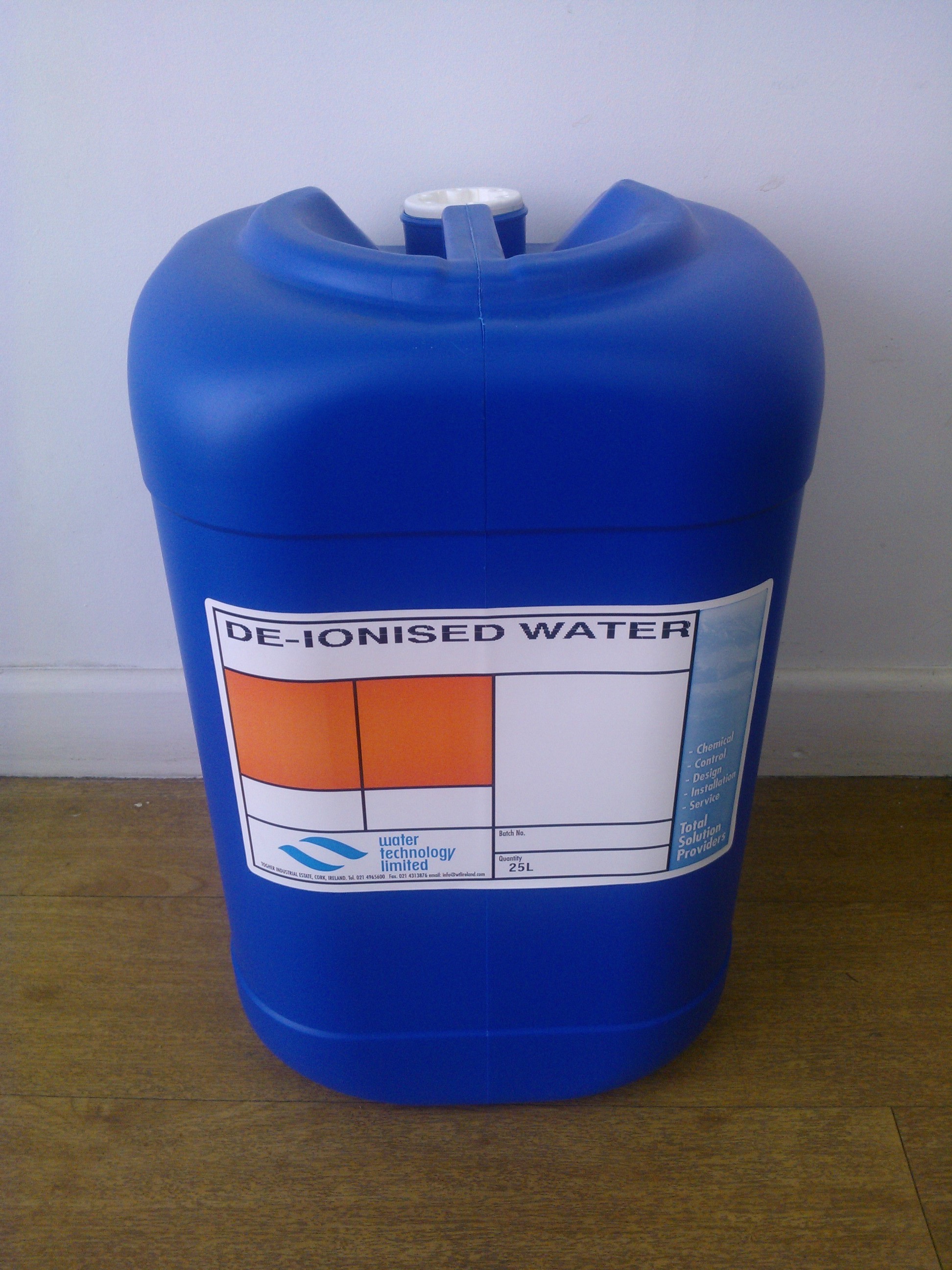 Deionised water systems and refills | WTL Ireland